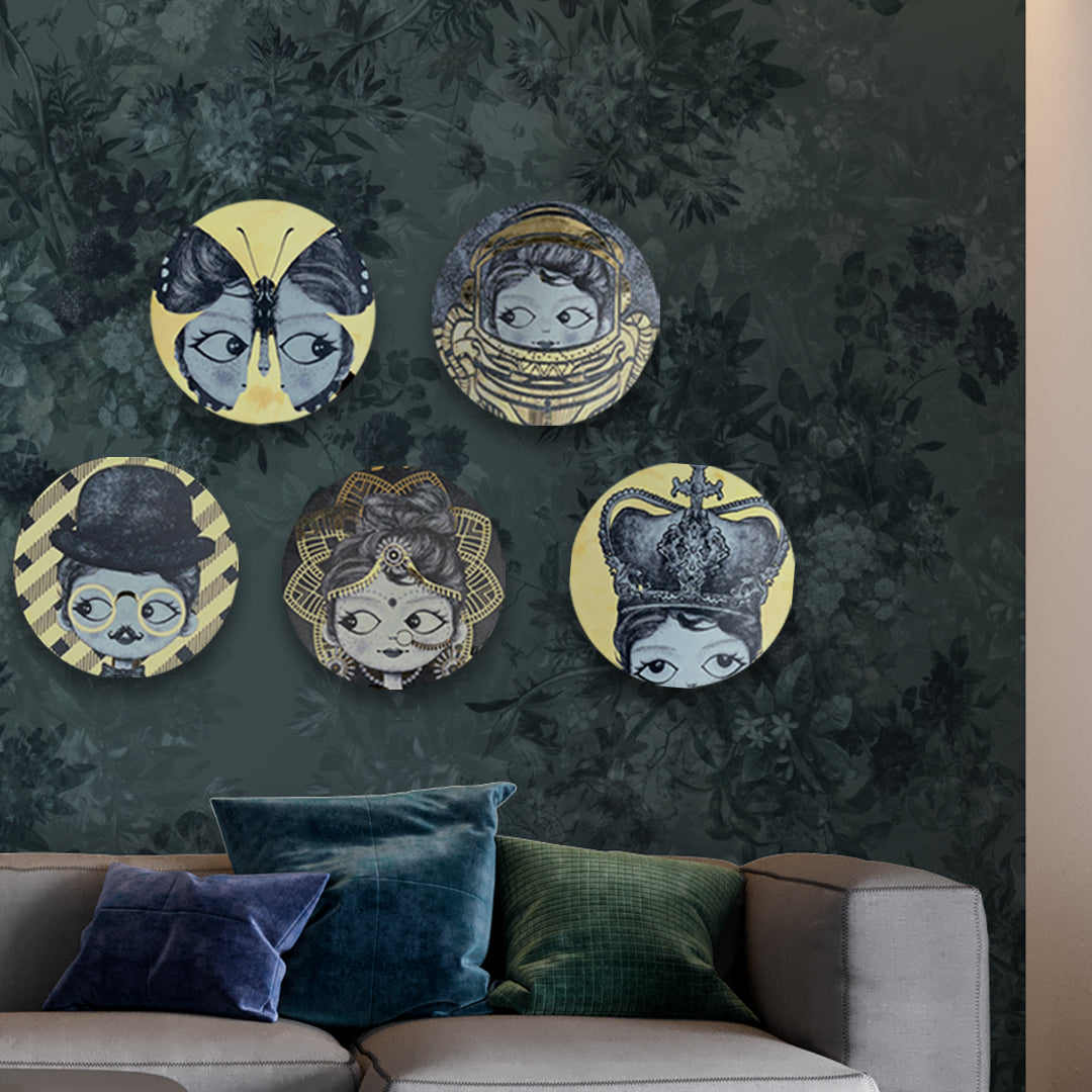 Electro-gold plated Disc Decor – House of Kaji